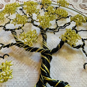 Black and Gold Wire Tree Sun Catcher - Etsy
