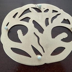 Calla Lily Trivet in White and Gold, Hot Plate Holder, Oneida ...
