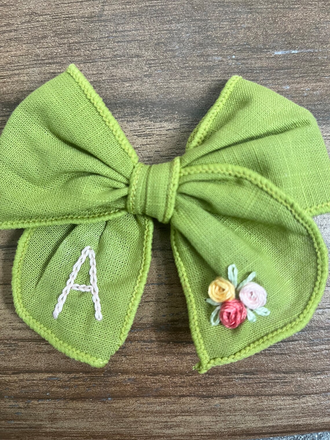 Custom Hand Embroidered Bows - Etsy