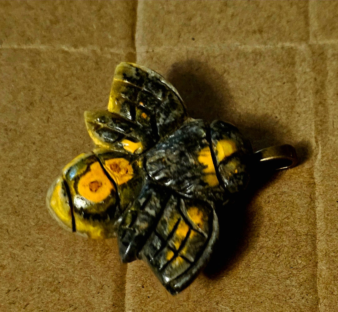 Bumble Bee Jasper Hand Carved Bumble Bee. One of a Kind Bee Pendant. - Etsy