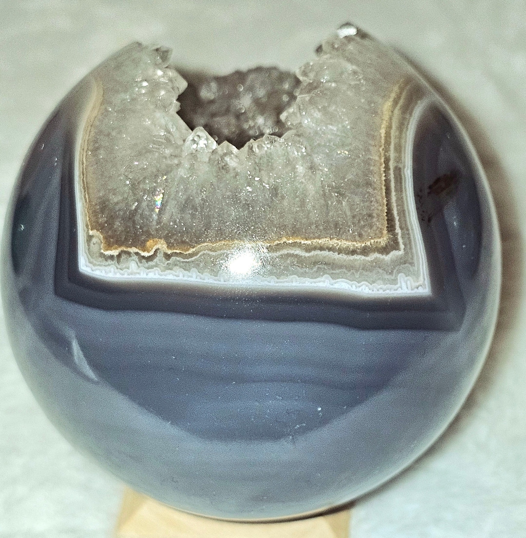 Druzy Blue Agate Sphere. Crystals in Geode. - Etsy
