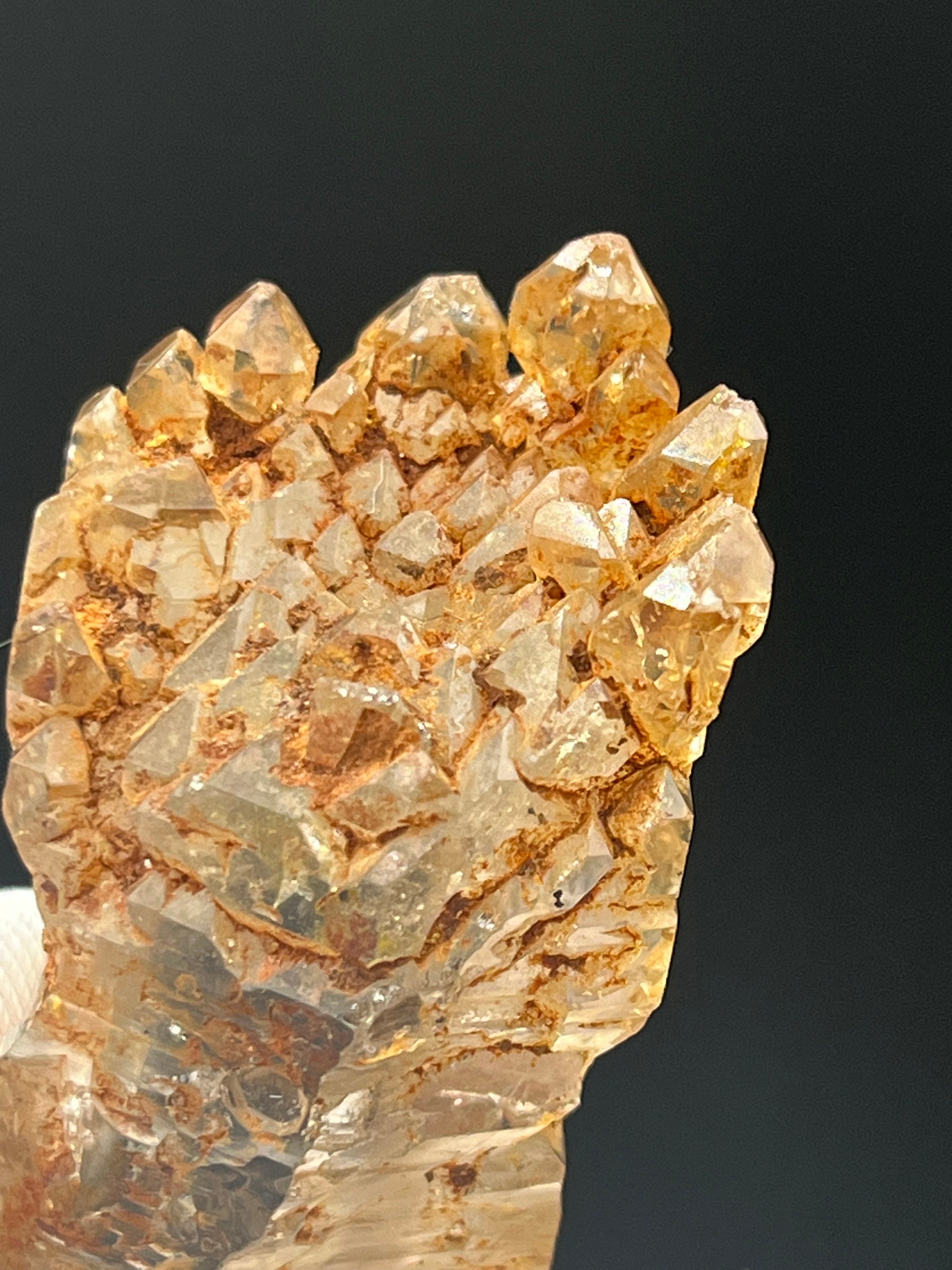 Red Clay Inclusions With UV Reactive Petroleum Quartz, Enhydro Bubble ...