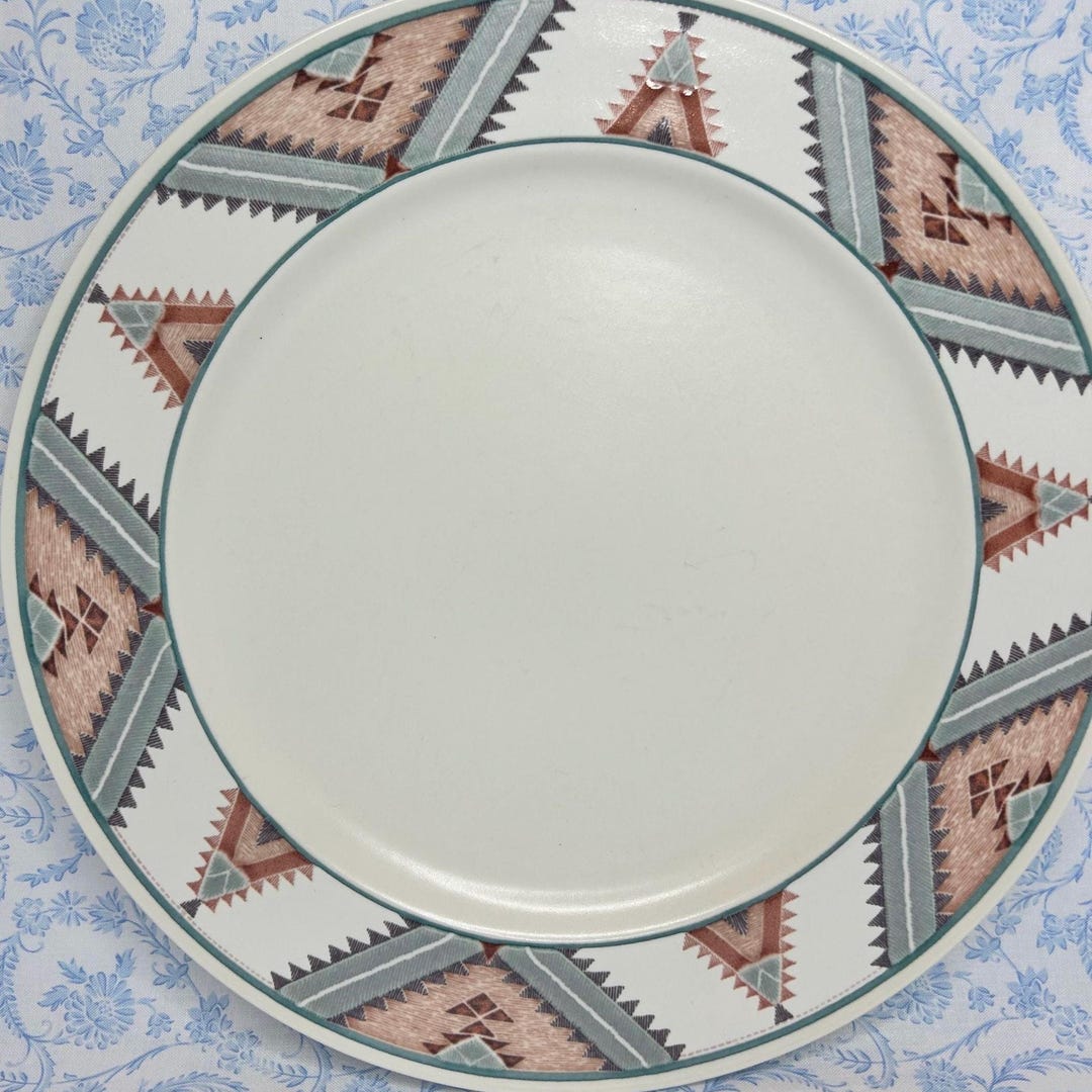 Mikasa Intaglio Dinner Plate Set(9) - Etsy