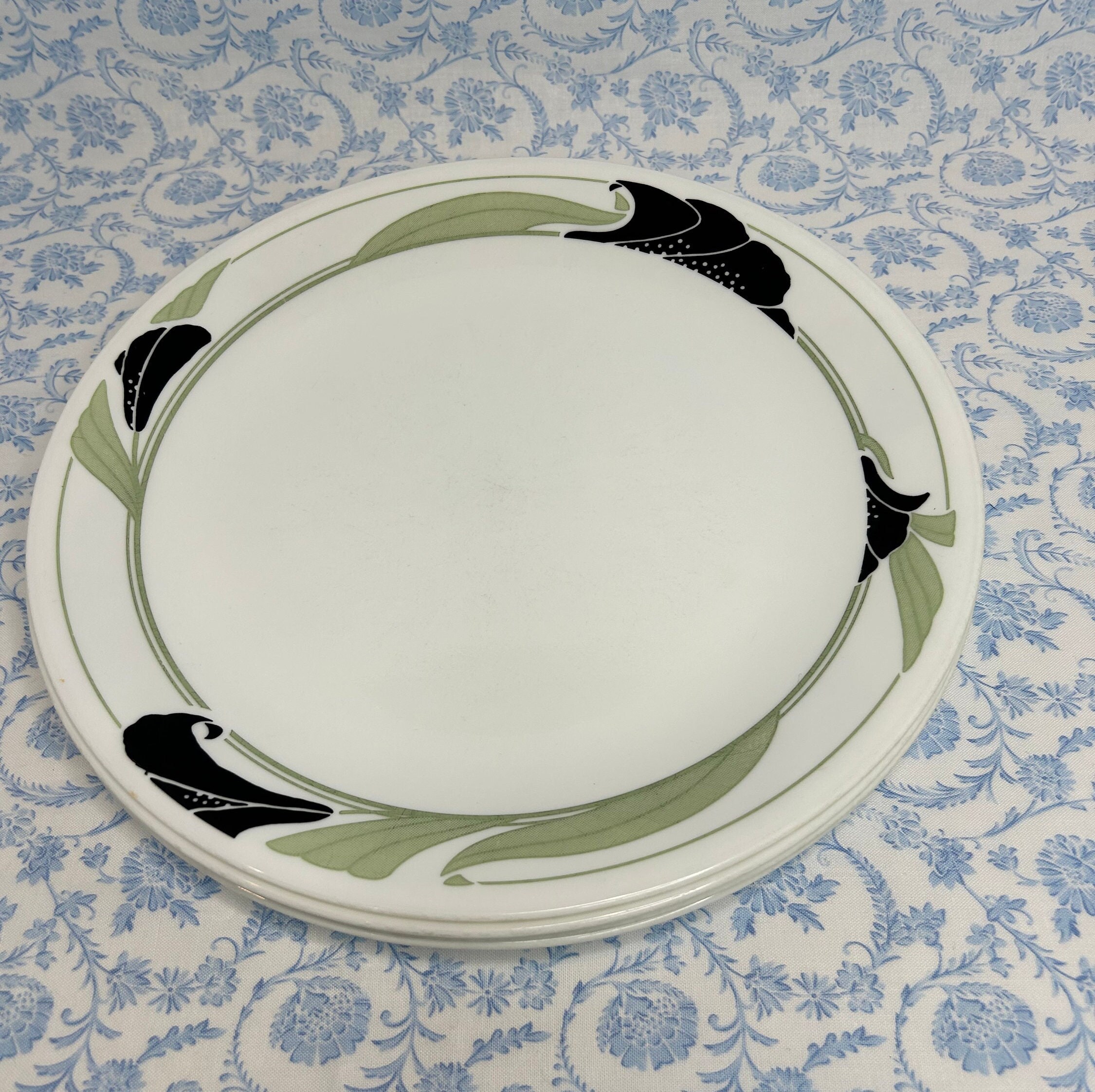 Vintage Corelle Black Orchid Large Dinner Plates - Etsy