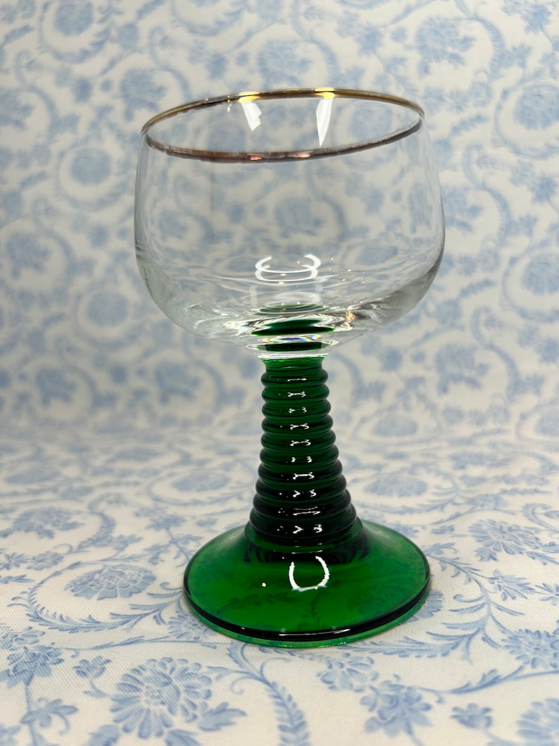 Vintage Luminarc France Green Stem Wine Glasses Etsy