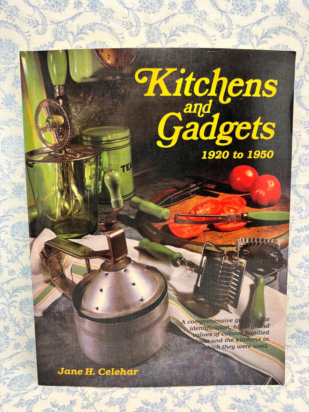 Vintage 1982 Kitchens and Gadgets Paperback Book - Etsy