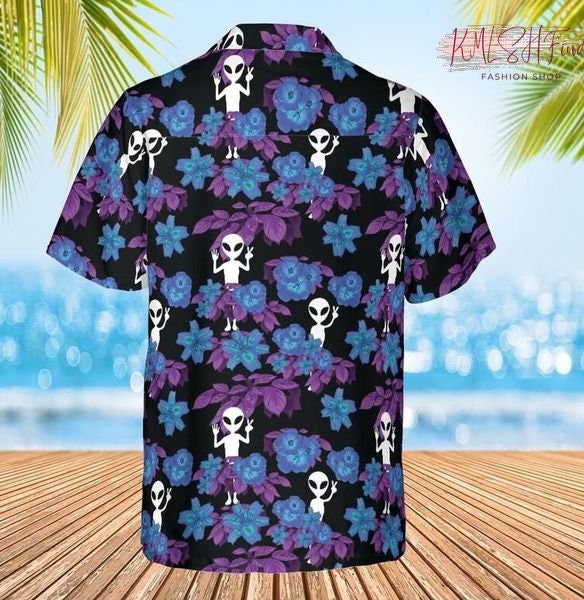 Mens Alien Blue And Purple Hawaiian Shirt, UFO, Spacemen, Spaceman ...