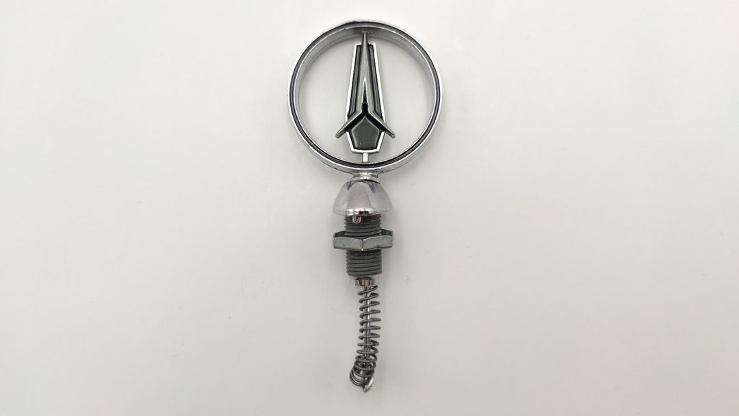 Hood Ornament Emblem Valiant Duster Volare Genuine Part Car Classic - Etsy