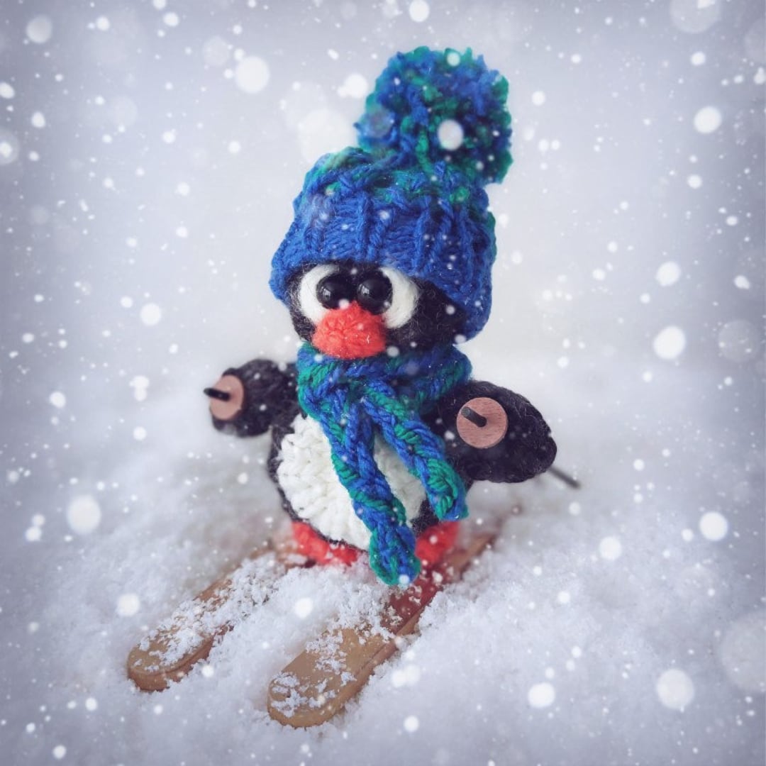 Loom Knitting PATTERN Waddles the Small Penguin. With Video Tutorial ...