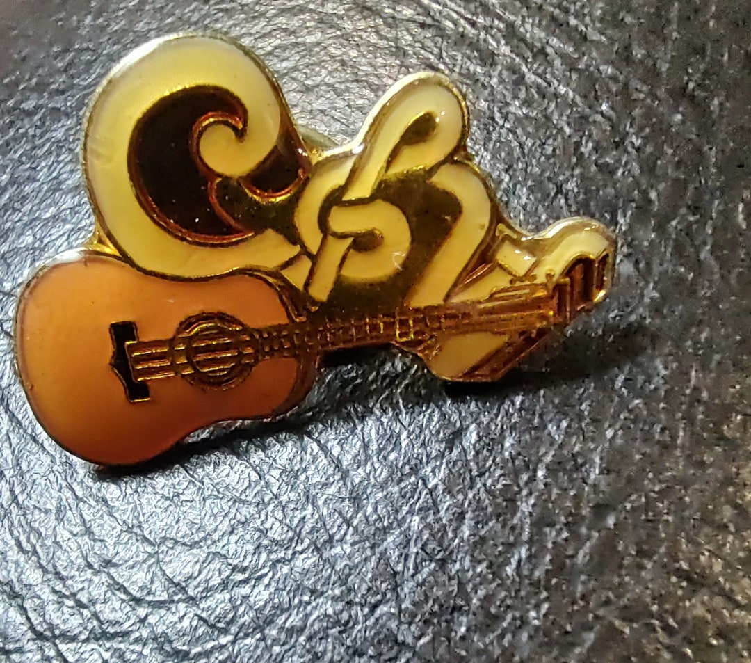 Vintage Country and Western Wood Guitar Hat Pin - Etsy