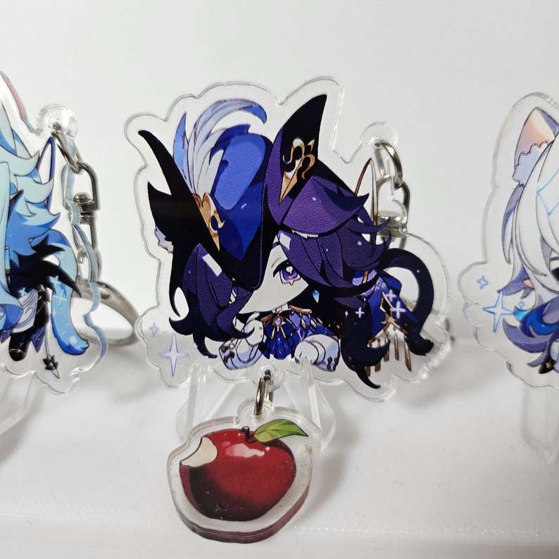 Genshin Impact Acrylic Keychain Charlotte, Navia, Wriothesley, Clorinde ...