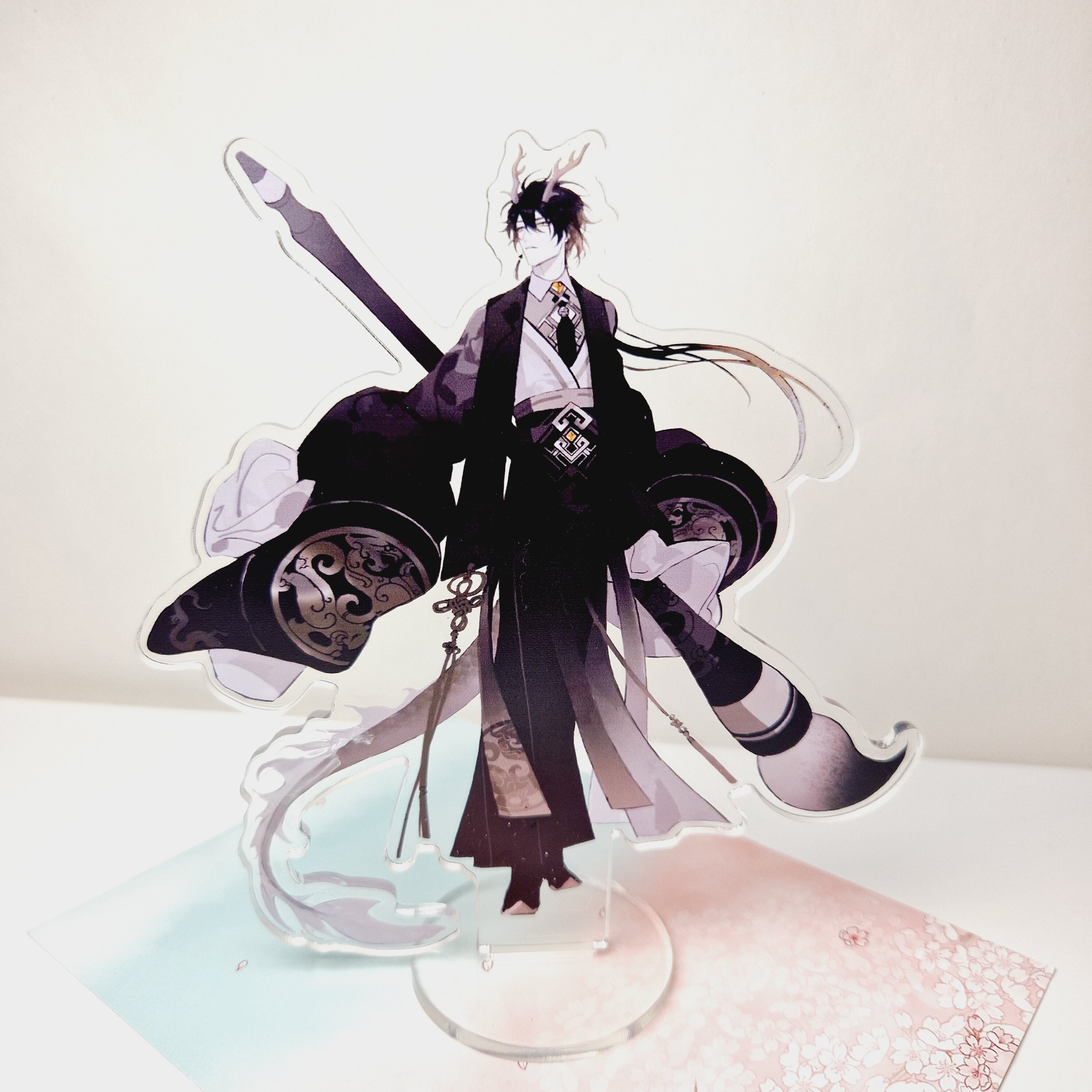 Genshin Impact Acrylic Stands Diluc, Zhongli, Baizhu. - Etsy
