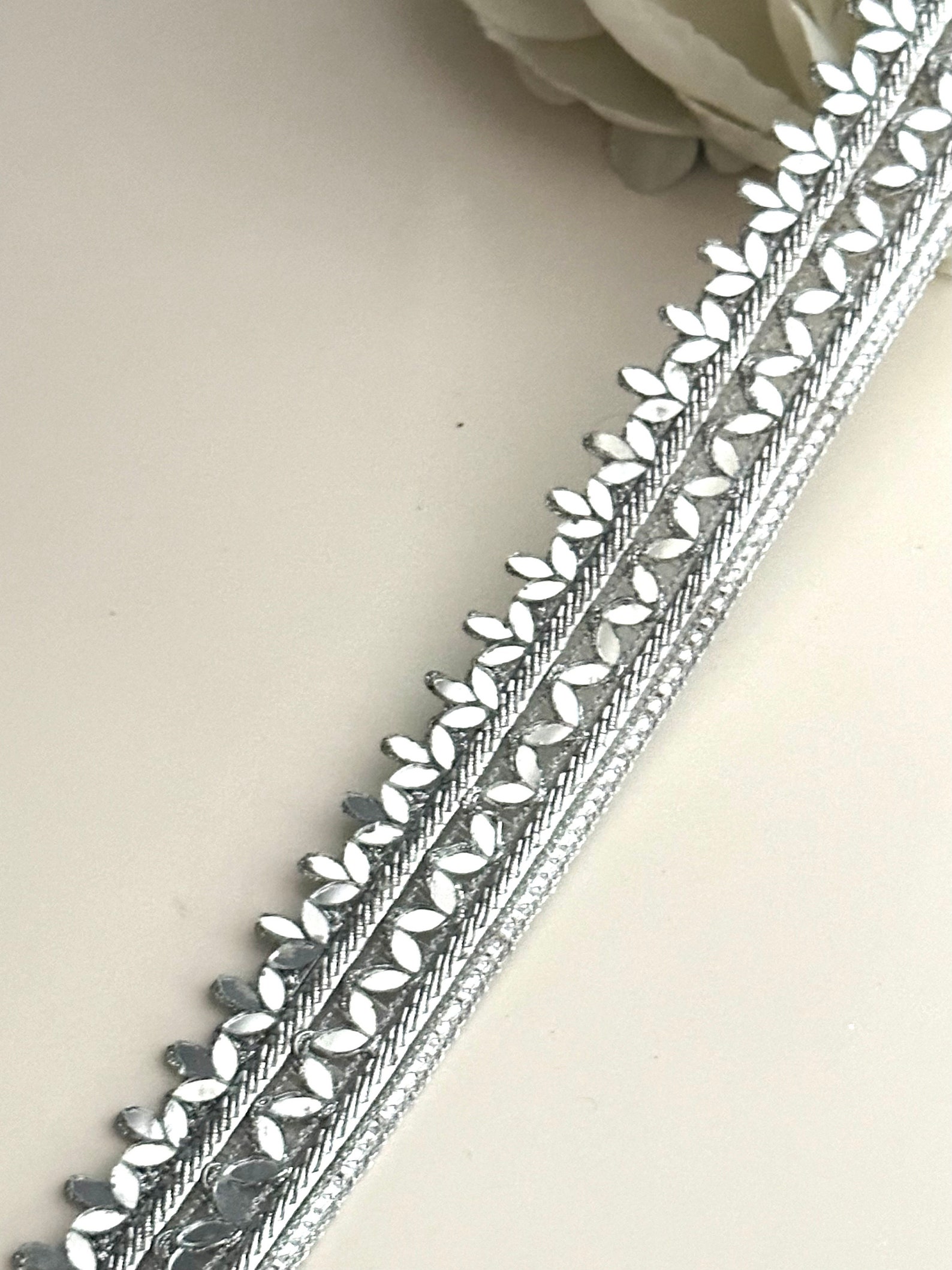 Indian Mirror Trim on Zari Base Glamourous Saree Border 2.5cm Silver ...