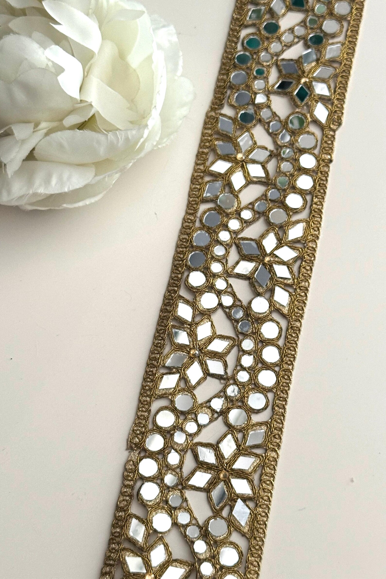 Indian Wave Mirror Belt Broad Mirror Lace Trim Glamorous Cinturon ...