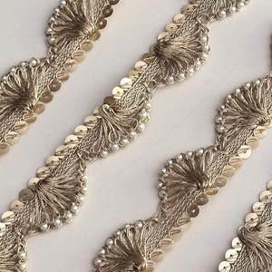 Scalloped Pearl Sequin Indian Embroidery Sari Border Scalloped Edging Trim 2cm Crafting Ribbon ...