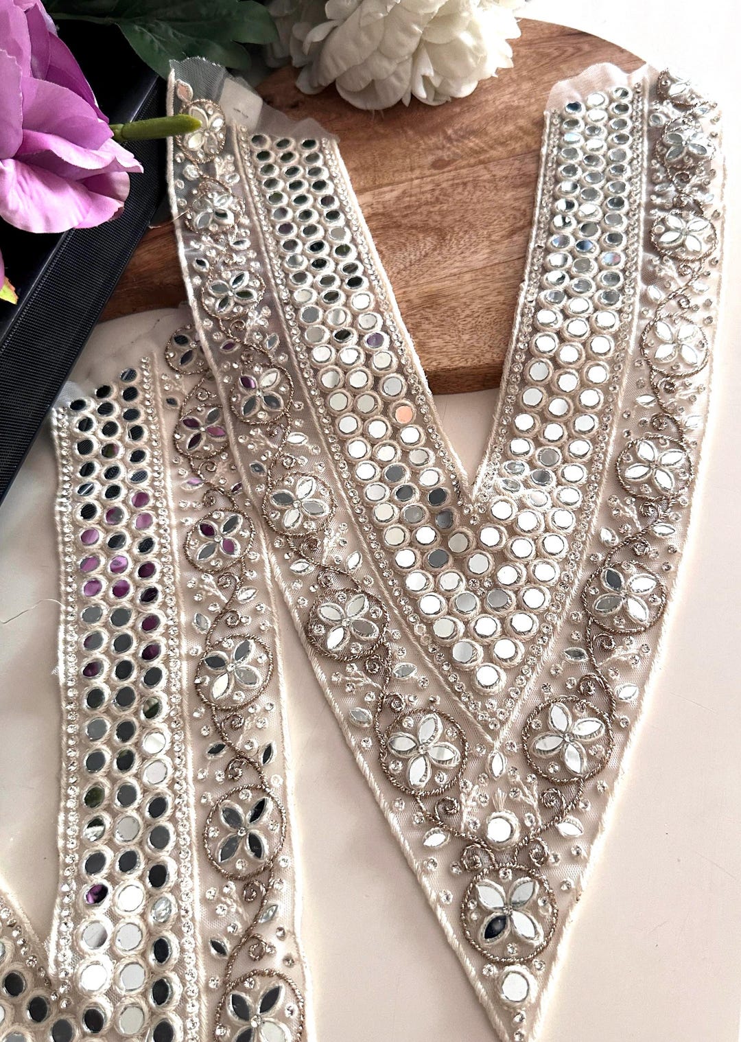 V-shape Neckline Applique Mirror Zircon Lace for Bridal Ethnic Wear ...