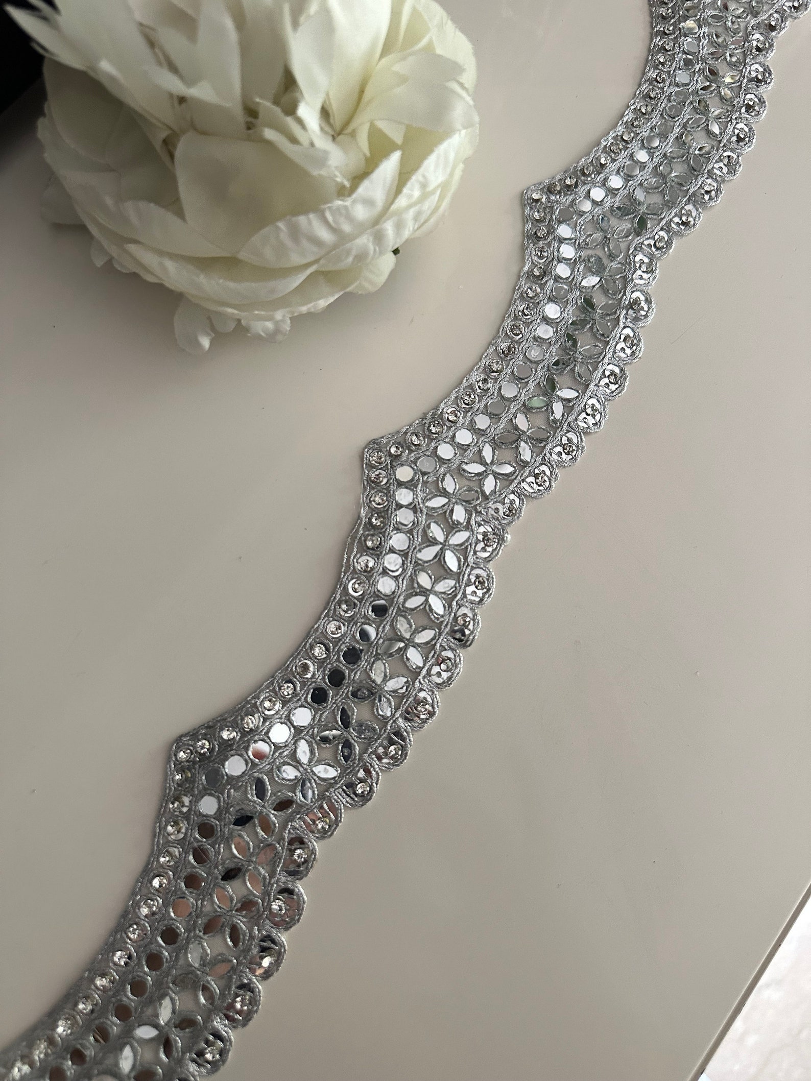 4cm Scalloped Flower Zircon, Indian Embroidered Border, Vine Mirror ...