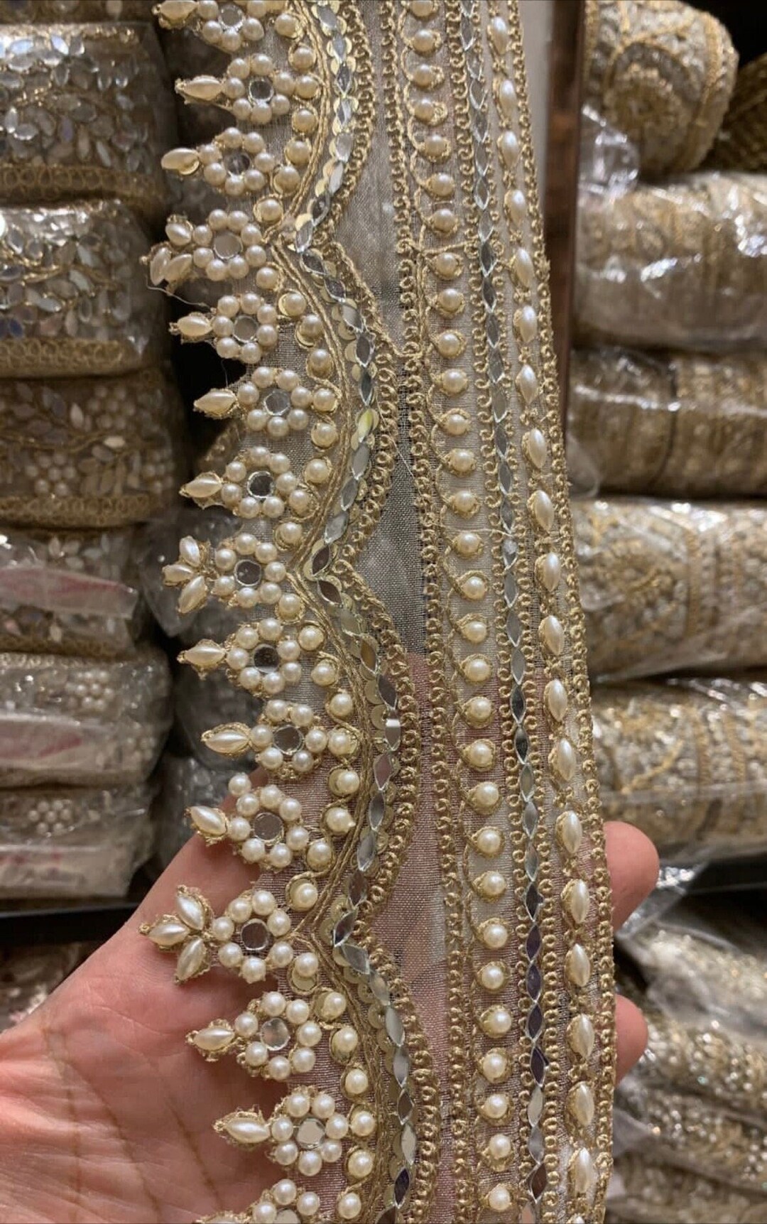 8.5cm by Yard Cream White Scalloped Mirror, Sequin & Pearl Broad ...