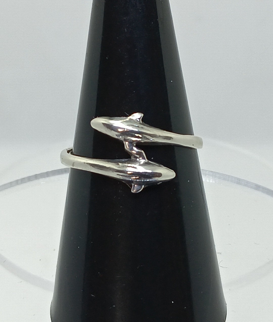 Ring With Swimming Dolphins | Beautiful 3D Dolphins | Ring of the Sea ...