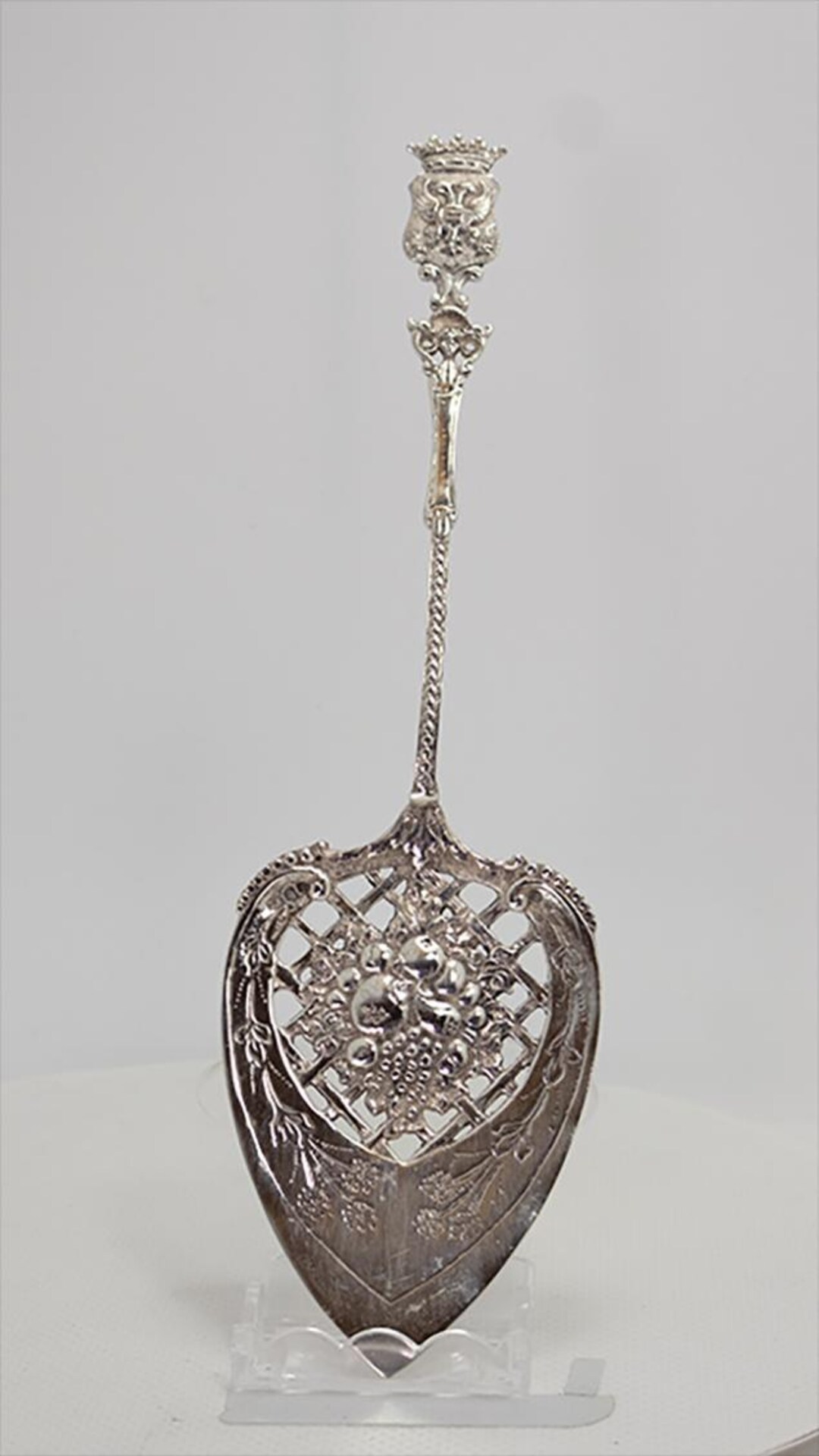 Antique Silver Cake Server With the Groningen Coat of Arms – Victorian ...