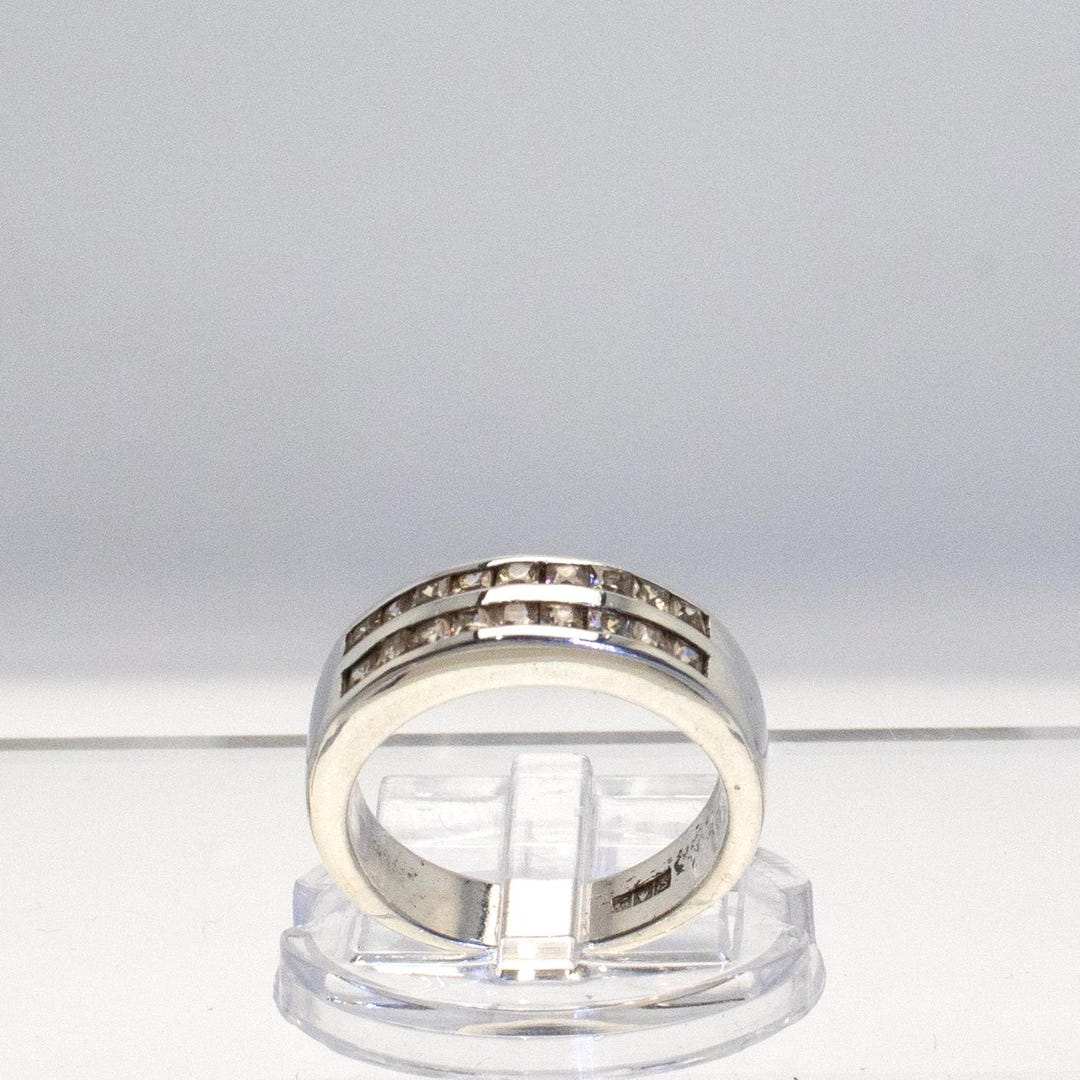 Elegant Silver Ring With Zircon Rail Setting: Timeless and Stylish - Etsy