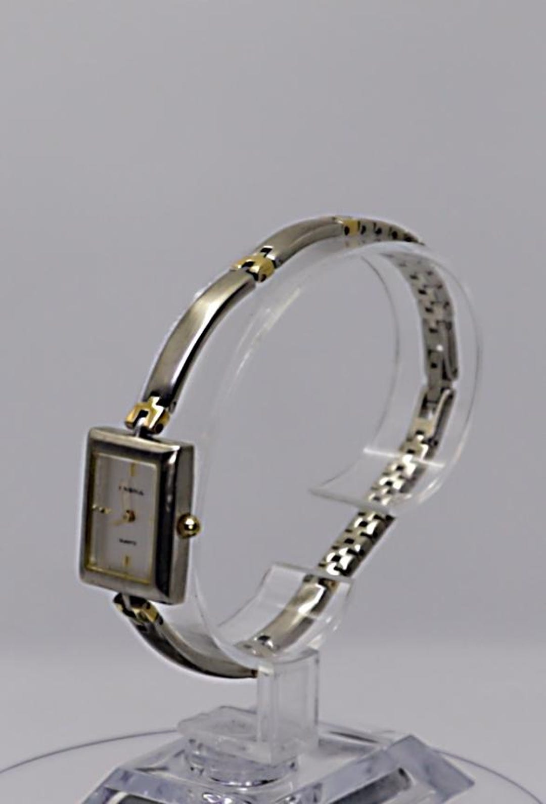 Slim Prisma Quartz Ladies Watch: Vintage and Stylish - Etsy
