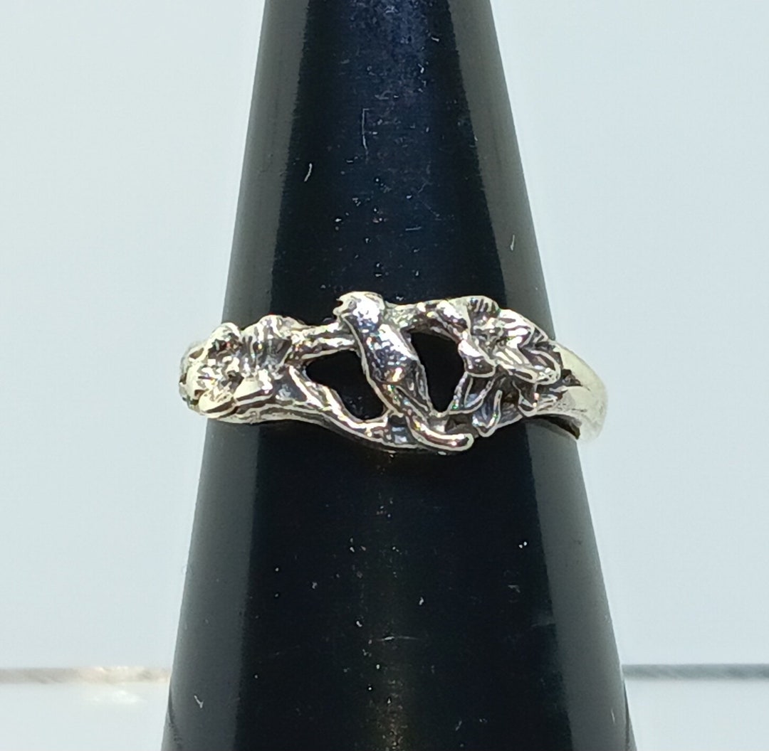 Enchanting Bird Ring Unique Silver Design for Nature Lovers - Etsy