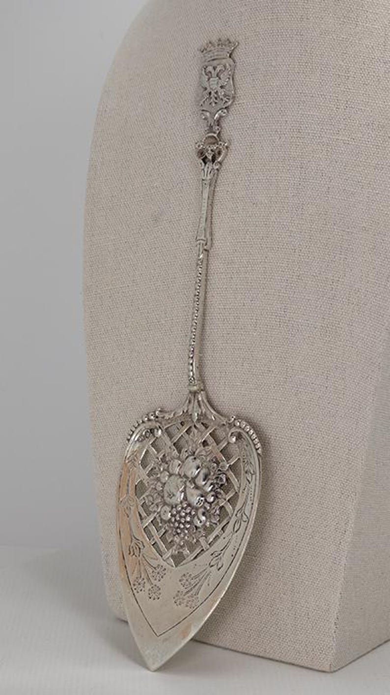Antique Silver Cake Server With the Groningen Coat of Arms – Victorian ...