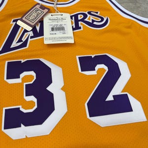 NWT Authentic #32 Magic Johnson Mitchell & Ness NBA Lakers Jersey Size ...