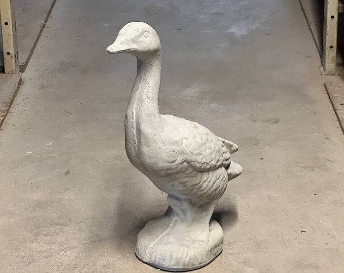 Concrete Goose Statue for Porch Standing Goose Garden Figure Concrete ...