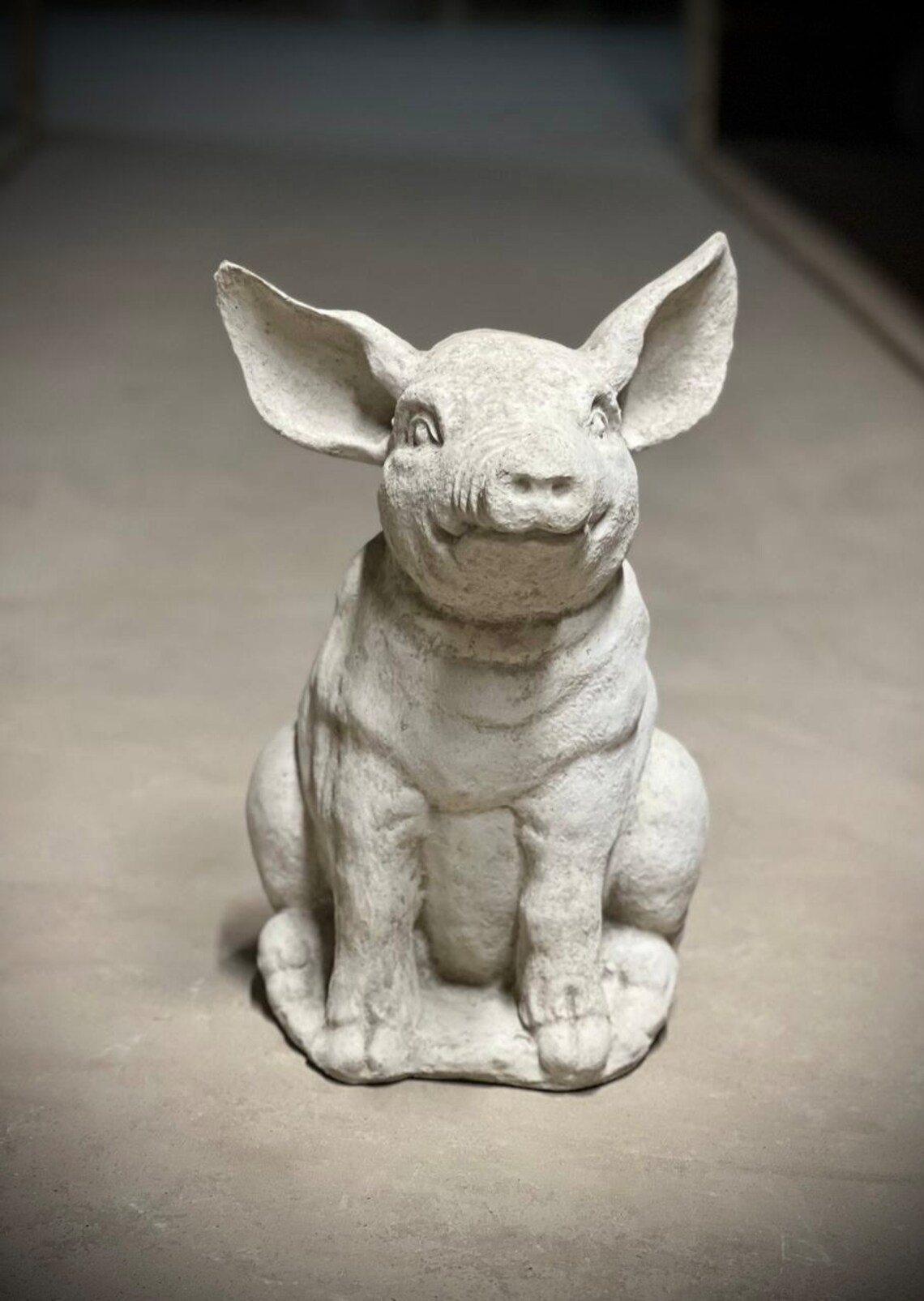 Concrete Wilbur Pig Statue Sitting Wilbur Pig Sculpture - Etsy