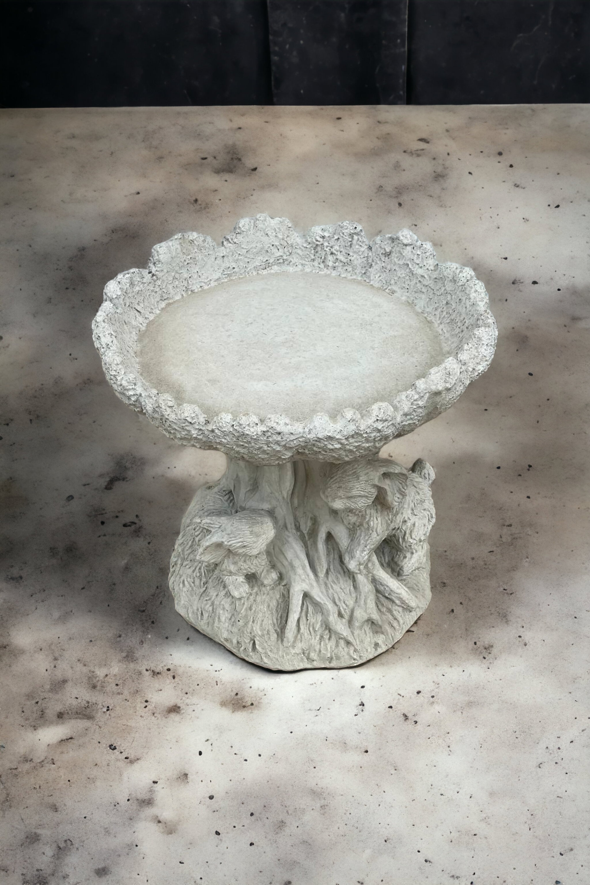 Concrete Birds Bath Statue Detailed Birds Drinker With Rabbits Figurine ...
