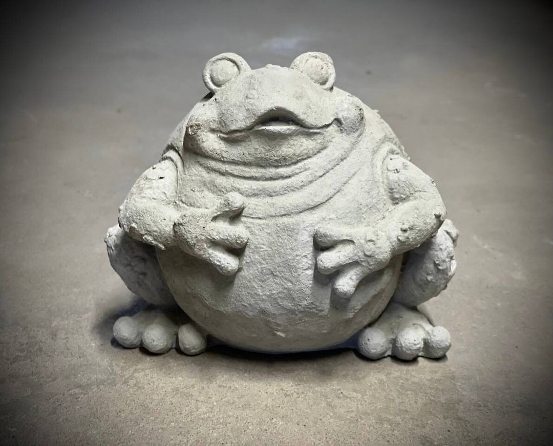 Massive Fat With Warts Statue Detailed Large Frog Sculpture Water ...