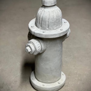 Massive Fire Hydrant Statue Large Water Pomp Figurine Concrete Fire ...