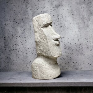 Massive Moai Head Statue Concrete Moai Head Figure Easter Island Garden ...