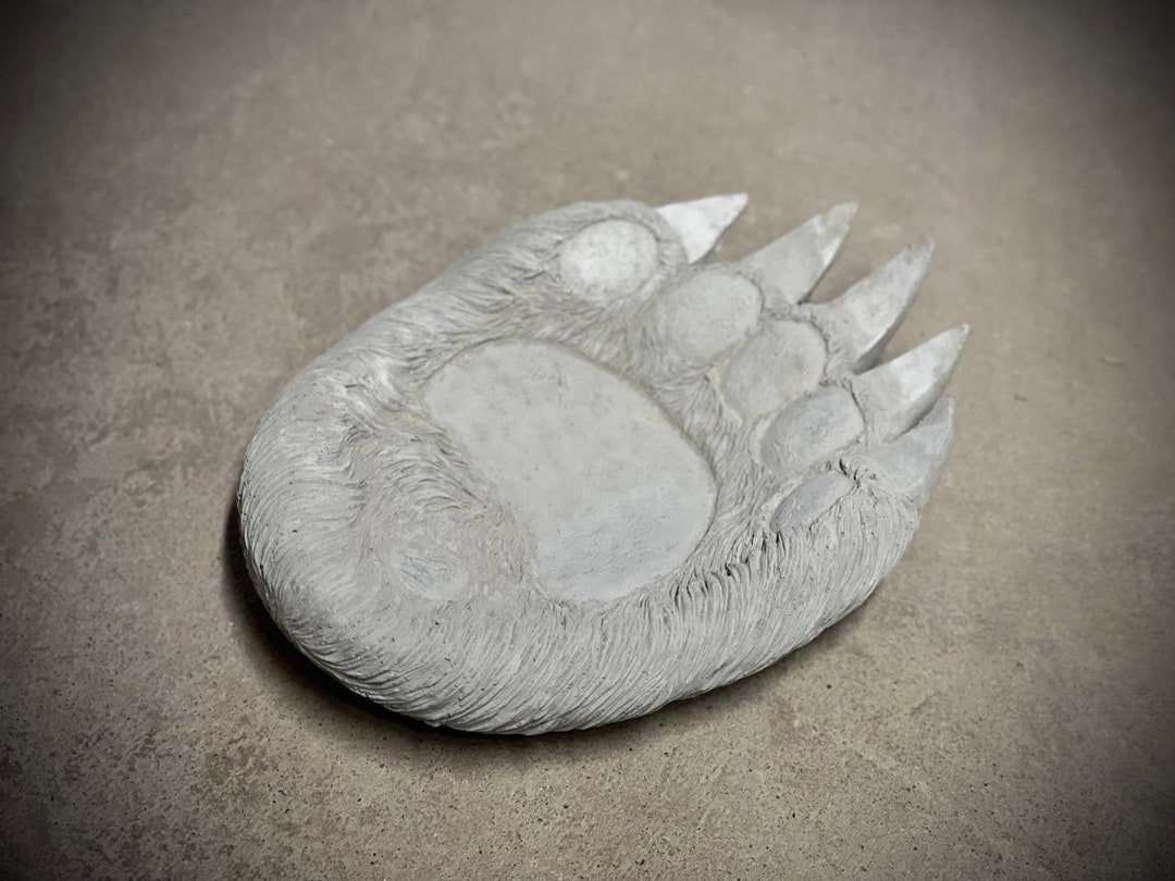 Concrete Bear Paw Statue Detailed Bear Paw Figurine Stone Patio Garden ...