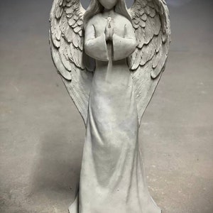 Faceless Tall Angel Statue Massive Angel With No Face Figurine Indoor ...