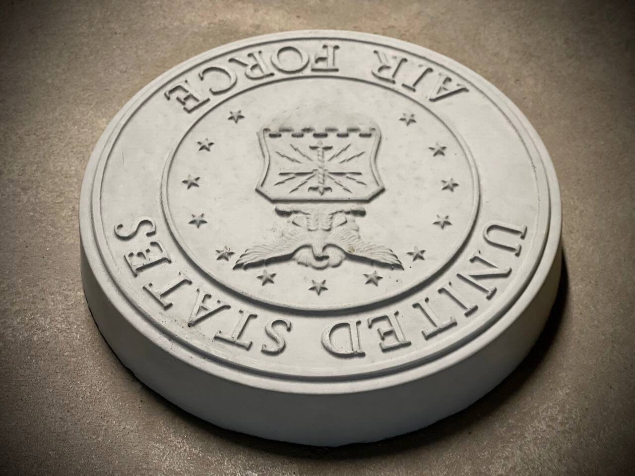 Air Force Round Statue United States Air Force Soldier Memorial Figure ...