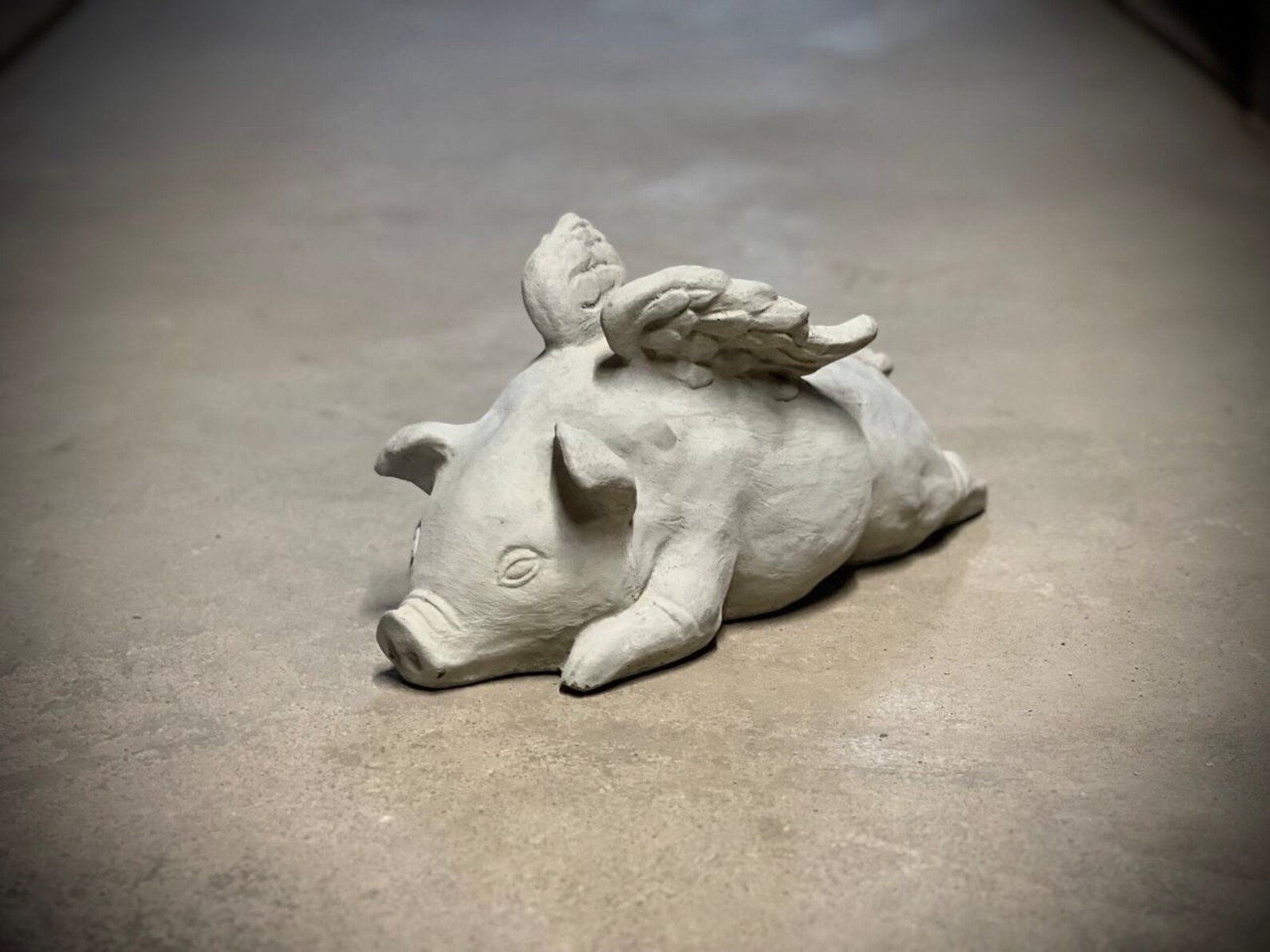 Concrete Pig With Wings Statue Outdoor Pig Figurine Stone Garden ...