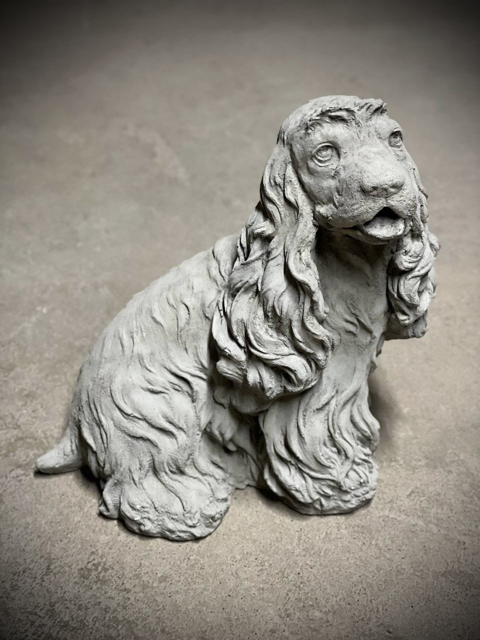Sitting Cocker Spaniel Dog Statue Concrete Cocker Spaniel Puppy Figure ...