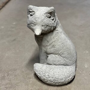 Concrete Fox Statue Sitting Wild Fox Figure Sculpture for Garden ...