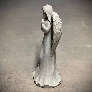 Faceless Tall Angel Statue Massive Angel With No Face Figurine Indoor ...