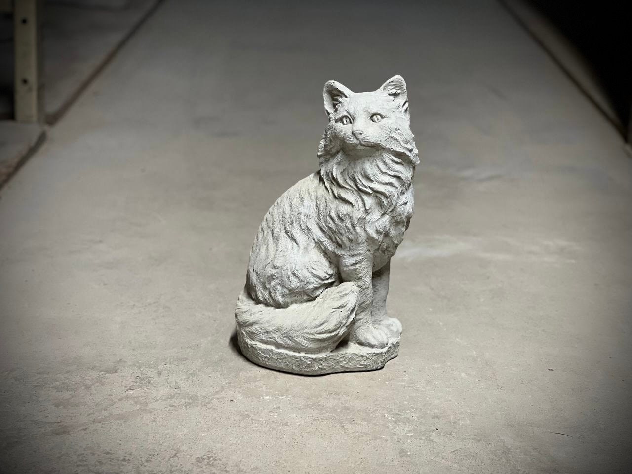 Concrete Cat Statue Sitting Cat Figure Detailed Kitty Figurine Outdoor ...