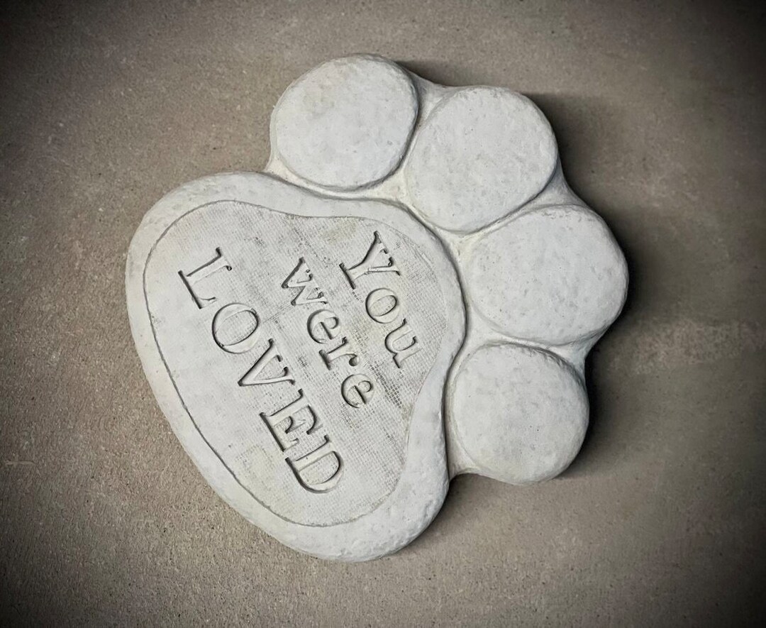 Personalized Paw Statue Concrete Customized Pet Memorial Detailed Name ...
