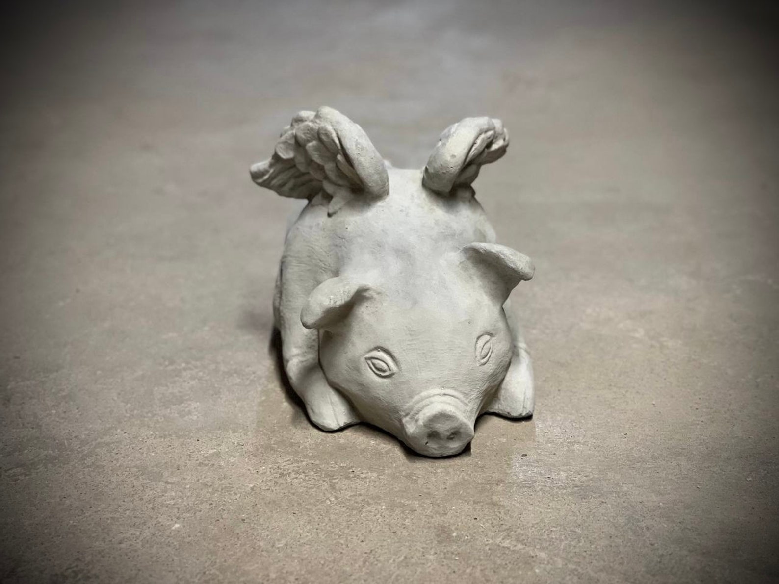 Concrete Pig With Wings Statue Outdoor Pig Figurine Stone Garden ...