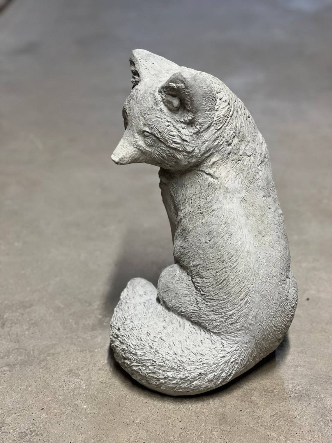 Concrete Fox Statue Sitting Wild Fox Figure Sculpture for Garden ...