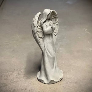 Faceless Tall Angel Statue Massive Angel With No Face Figurine Indoor ...
