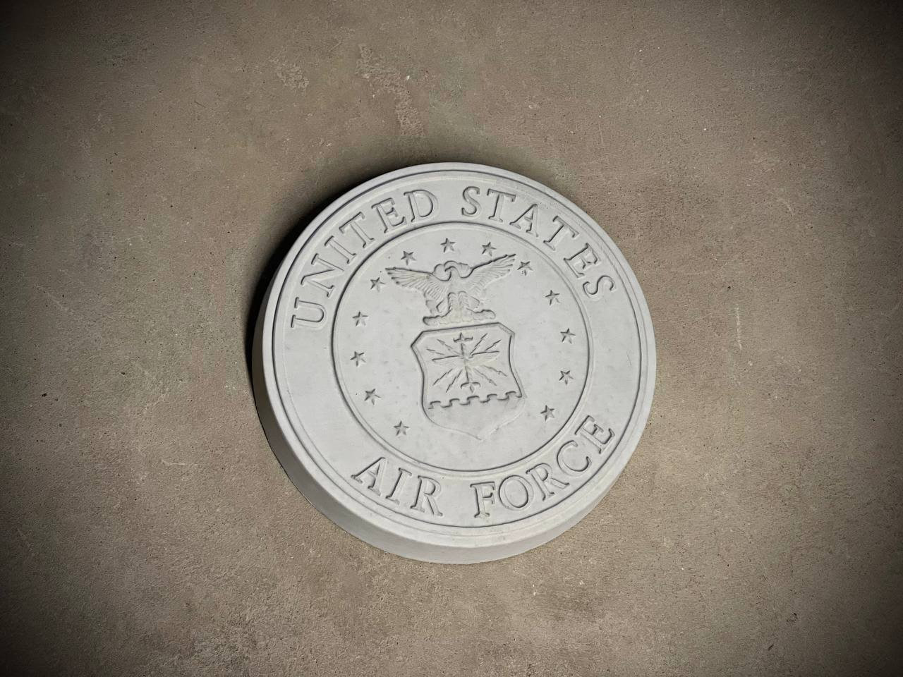 Air Force Round Statue United States Air Force Soldier Memorial Figure ...