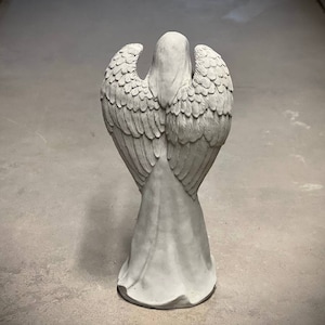 Faceless Tall Angel Statue Massive Angel With No Face Figurine Indoor ...