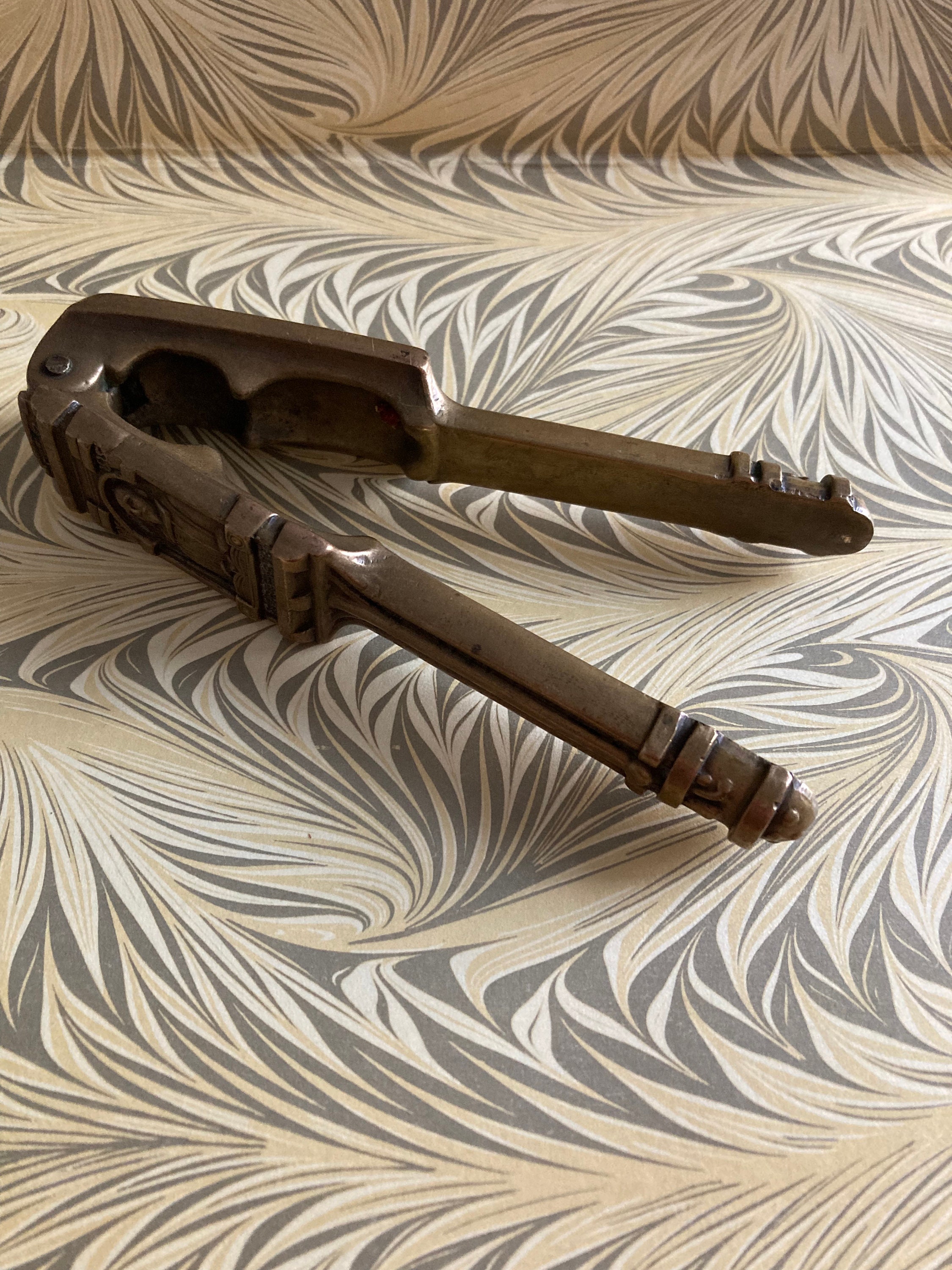 William Shakespeare Gift Set, Nut Crackers and Ebony Frame, Shakespeare ...